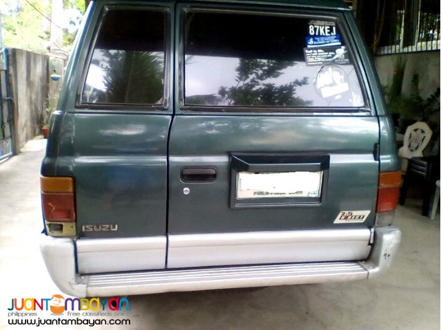 Isuzu Highlander SLX