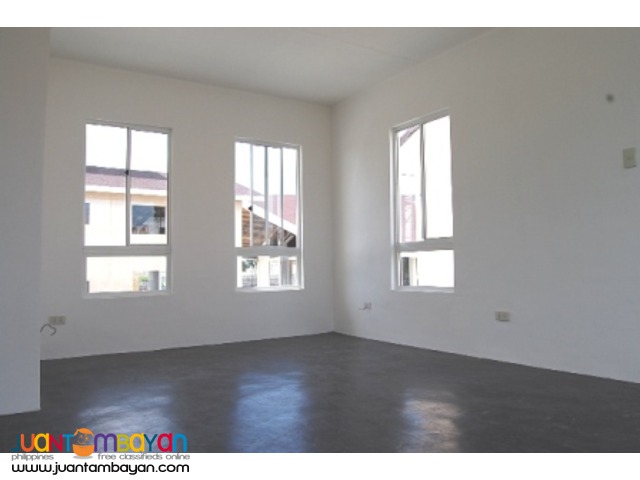 Lancaster New City Gabrielle House Model