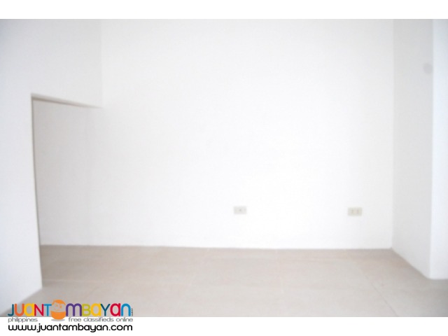 Lancaster New City Gabrielle House Model