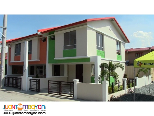 Elliston Place Mia House Model