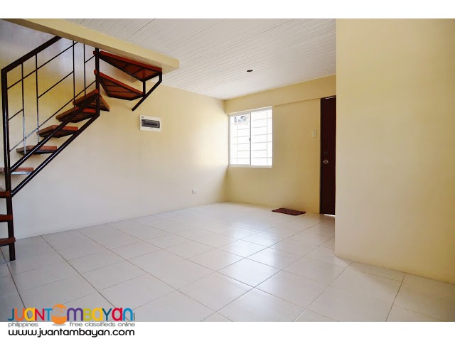 Elliston Place Mia House Model