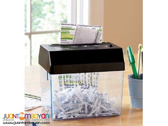 Compact usb/ Battery Operated Desktop Paper Shredder