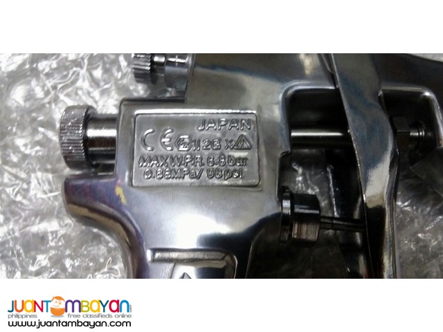 Anest Iwata W-71 Spray Gun with PC-4S Cup