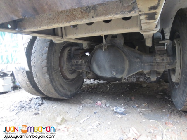 Dark Green Isuzu 10PE1 Engine 10W Dump Truck JPN Surplus