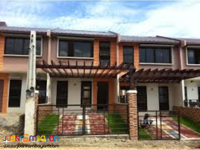 DECA CLARK HOMES IN PAMPANGA