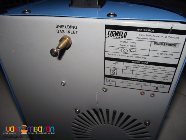 mig welding machine gas or gasless 220v 135amp cigweld brandnew