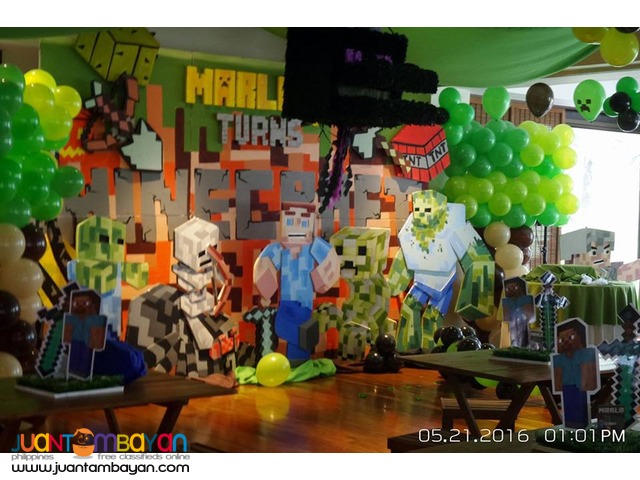 MINECRAFT Styro Backdrop