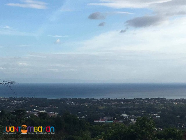 Overlooking Townhouse at Maghaway Talisay