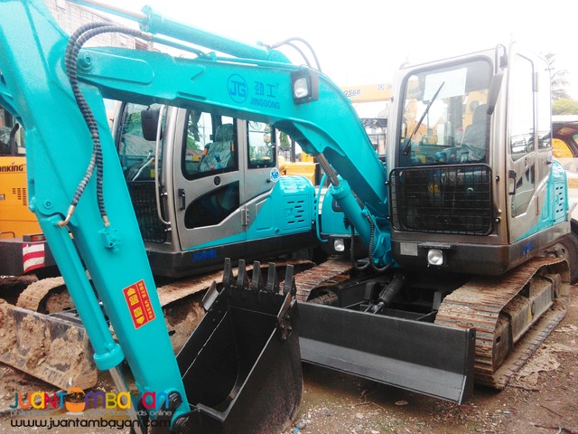 BACKHOE EXCAVATOR LOADER (wheel/chain type)