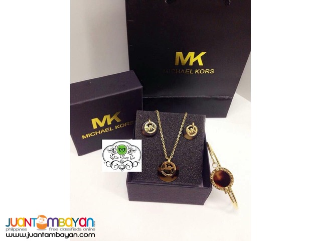MICHAEL KORS NECKLACE EARRINGS BANGLE - STAINLESS JEWELRY SET