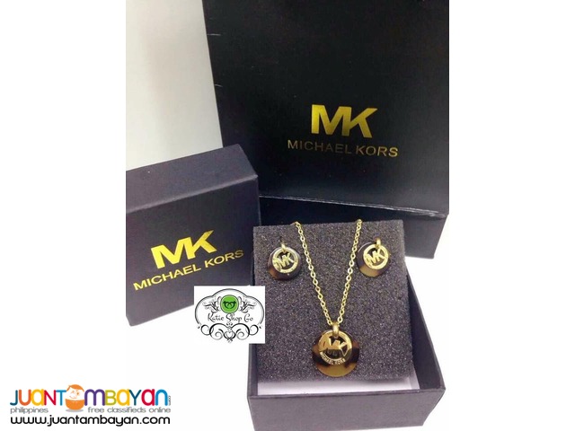 MICHAEL KORS NECKLACE EARRINGS BANGLE - STAINLESS JEWELRY SET