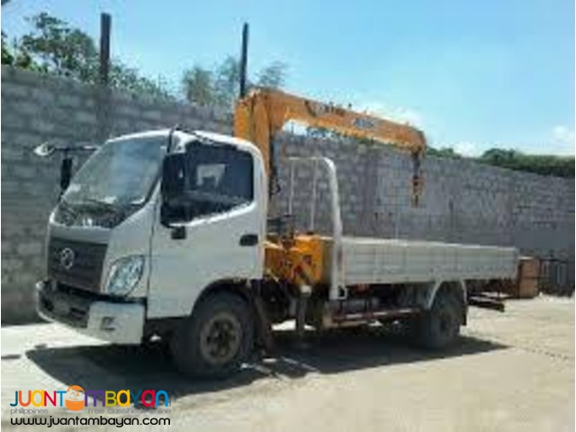 6 WHEELER BOOM TRUCK WITH 3.2T BOOMER SINOTRUK