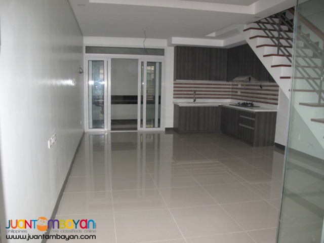 PH856 Townhouse in Project 8 Quezon City For Sale at 6.9M