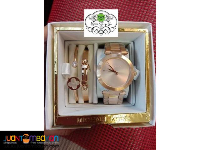 MICHAEL KORS WATCH - MICHAEL KORS WATCH WITH BANGLE SET
