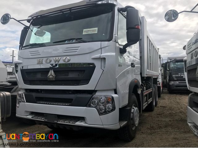 HOWO A7 DUMP TRUCK 10-WHEELER 371 HP