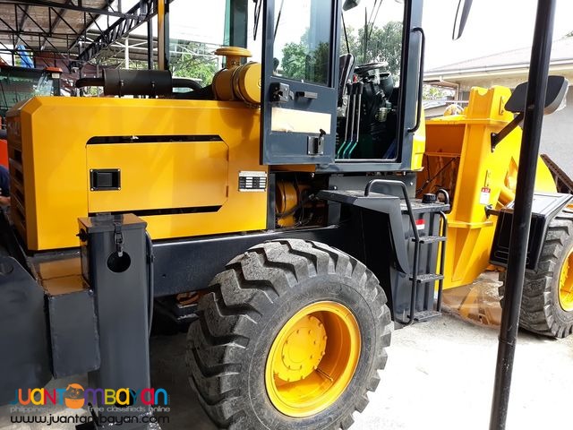 HQ Backhoe 0.30cubic Loader 1cubic