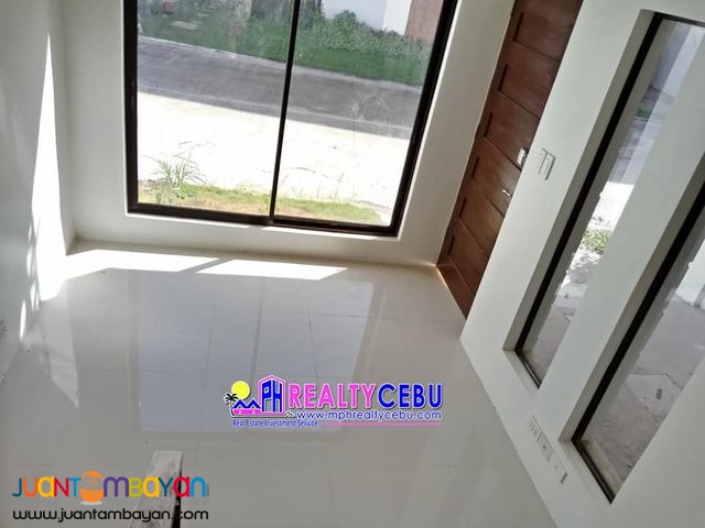 READY FOR OCCUPANCY 4 BR HOUSE NEAR MMIS TALAMBAN CEBU CITY