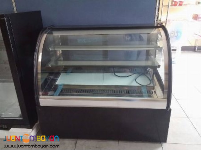 CURVED CAKE CHILLER DISPLAY SHOWCASE