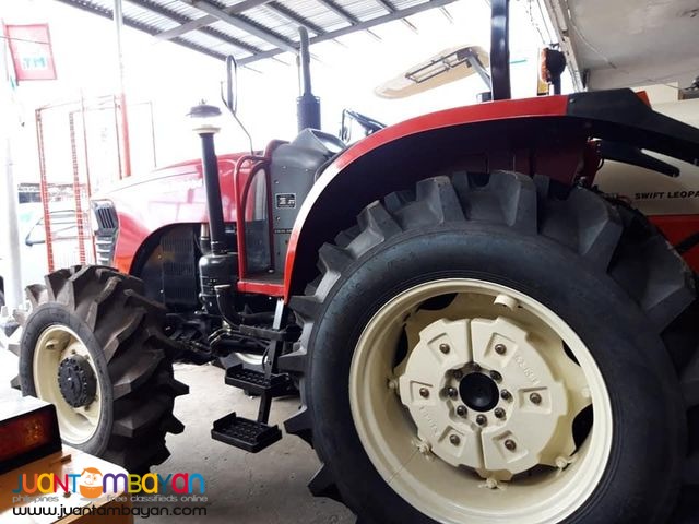 AGRIMAC WORLD 1104 FARM TRACTOR