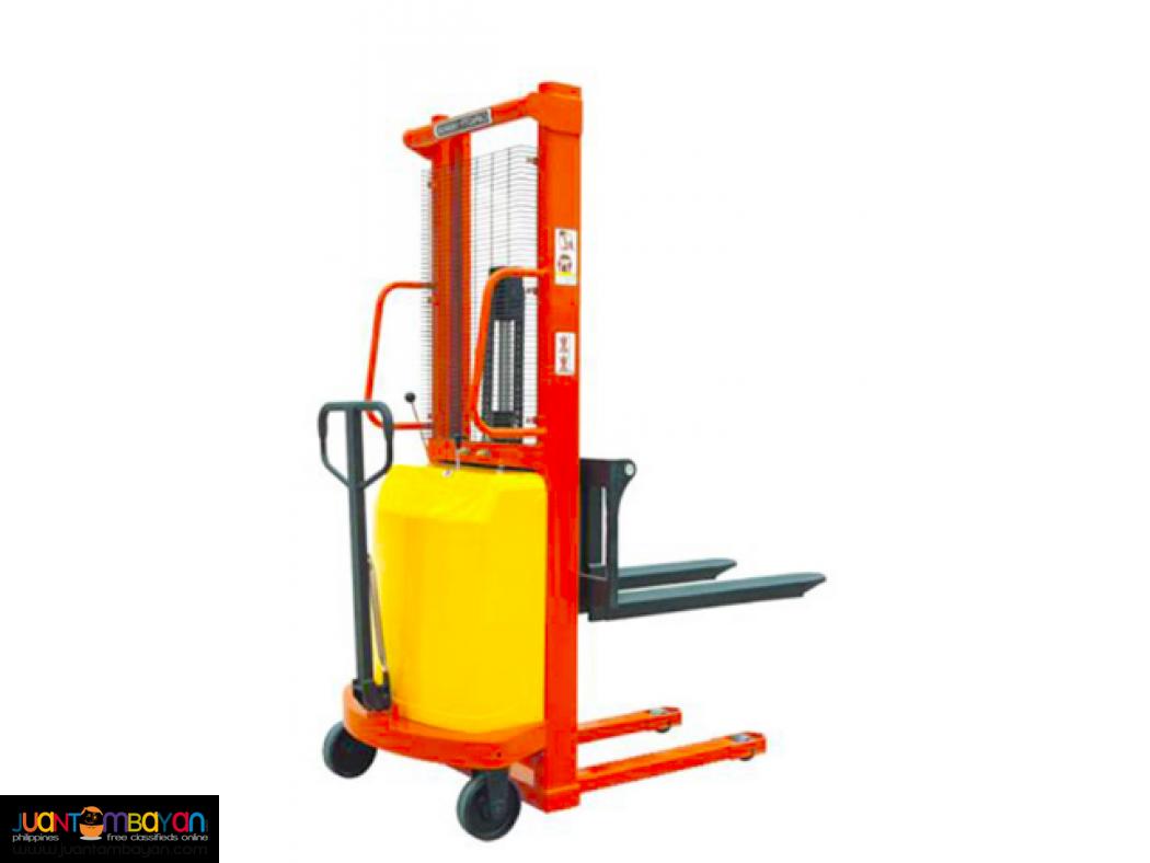 SEMI-ELECTRIC STACKER