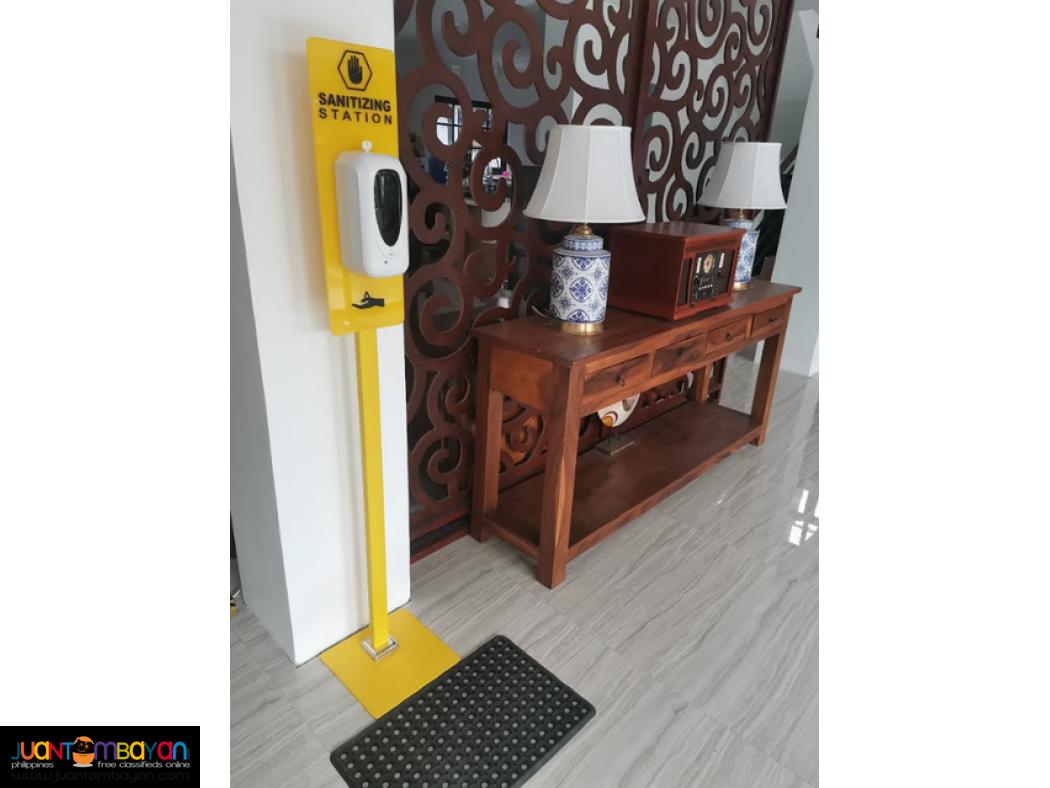 AUTOMATIC ALCOHOL DISPENSER W/ STAND FOR SALE