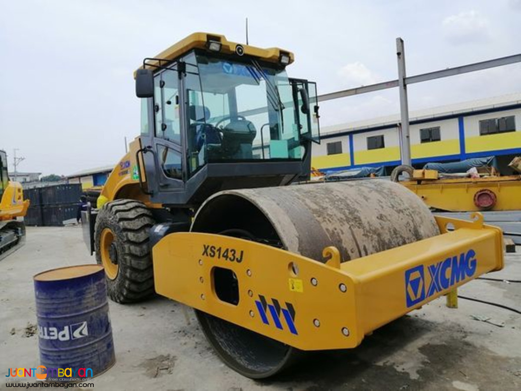 XCMG XS143J SINGLE DRUM VIBRATORY ROLLER 14 TONS