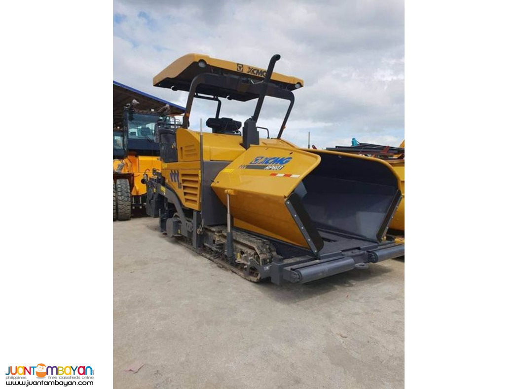 XCMG RP603 CRAWLER ASPHALT PAVER, 6M MAX. PAVING WIDTH 6 MTRS