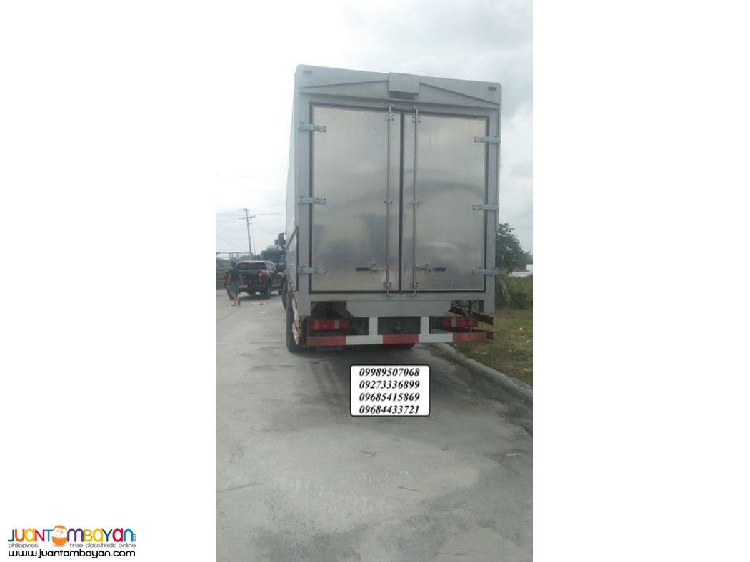 Nov 2021. Sinotruk Howo-A7 32 feet wing van