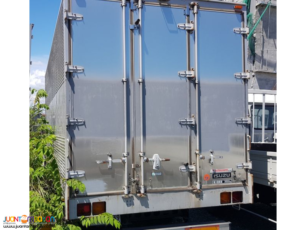 ISUZU Forward Aluminum Close Van