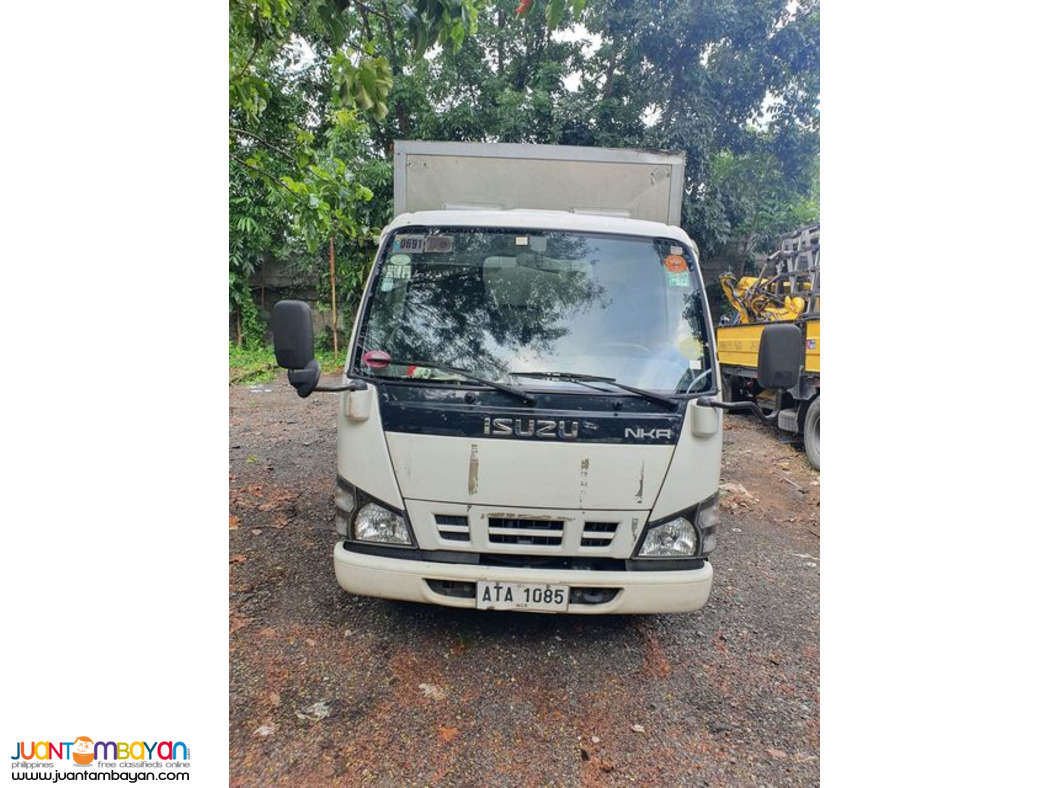 ISUZU ELF NKR 10FT CLOSE VAN LOCAL 2015