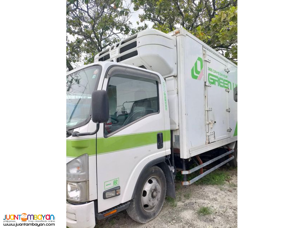 ISUZU ELF FREEZER VAN