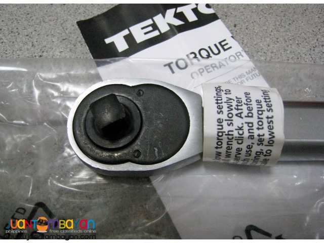 Tekton 24330 3/8-inch Drive Click Torque Wrench